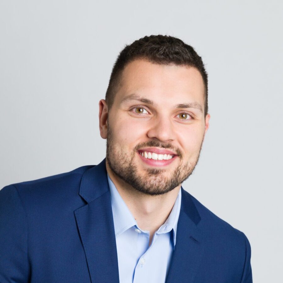 [New Research] How the Strong Alignment of People, Process, and ...